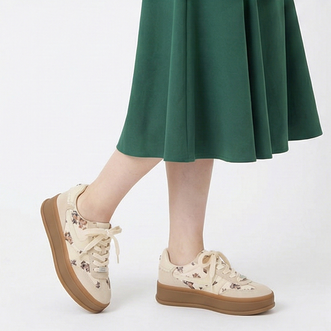 スティーブ マデン STEVE MADDEN フローラルクラッシュスニーカー