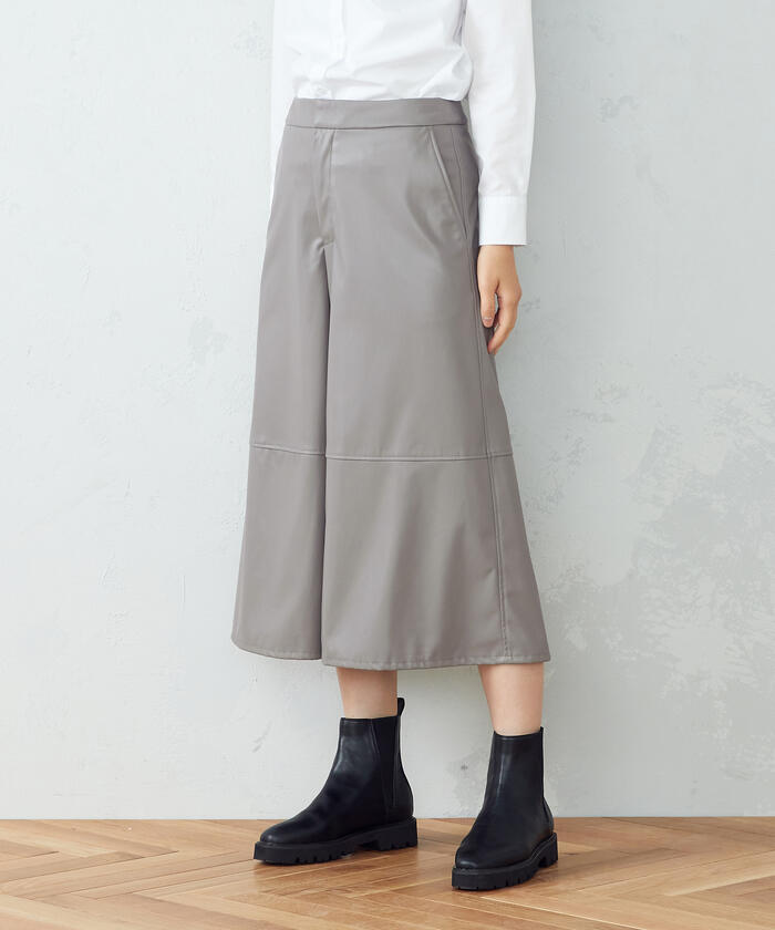 【セール】フェイクレザー ガウチョパンツ(504269296) | コムサイズム（レディス）(COMME CA ISM ) - MAGASEEK