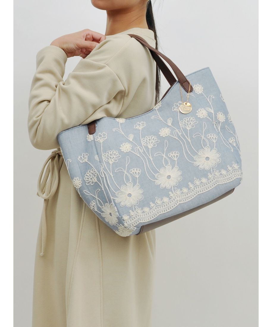 カシュカシュ cachecache / 花柄刺繍変形トートバッグM(504443829) | カシュカシュ(cache cache) - MAGASEEK