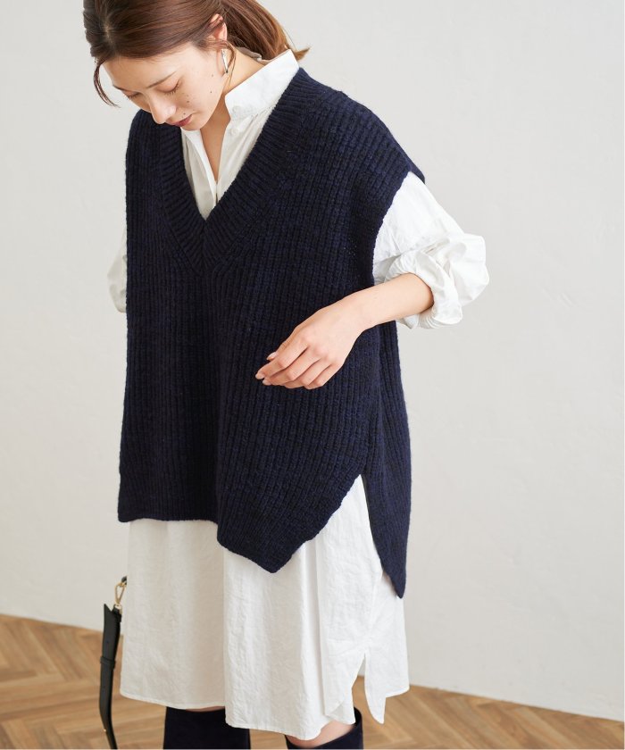 【セール】ミドルゲージ Vネックベスト(504960305) | フレームワーク(FRAMEWORK) - MAGASEEK