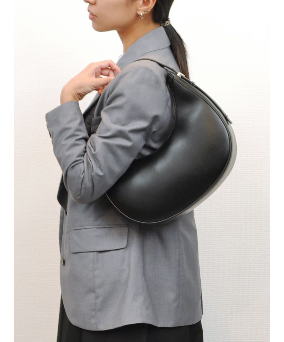 カシュカシュ cachecache / 三日月形ワンショルダー(505018199) | カシュカシュ(cache cache) - MAGASEEK