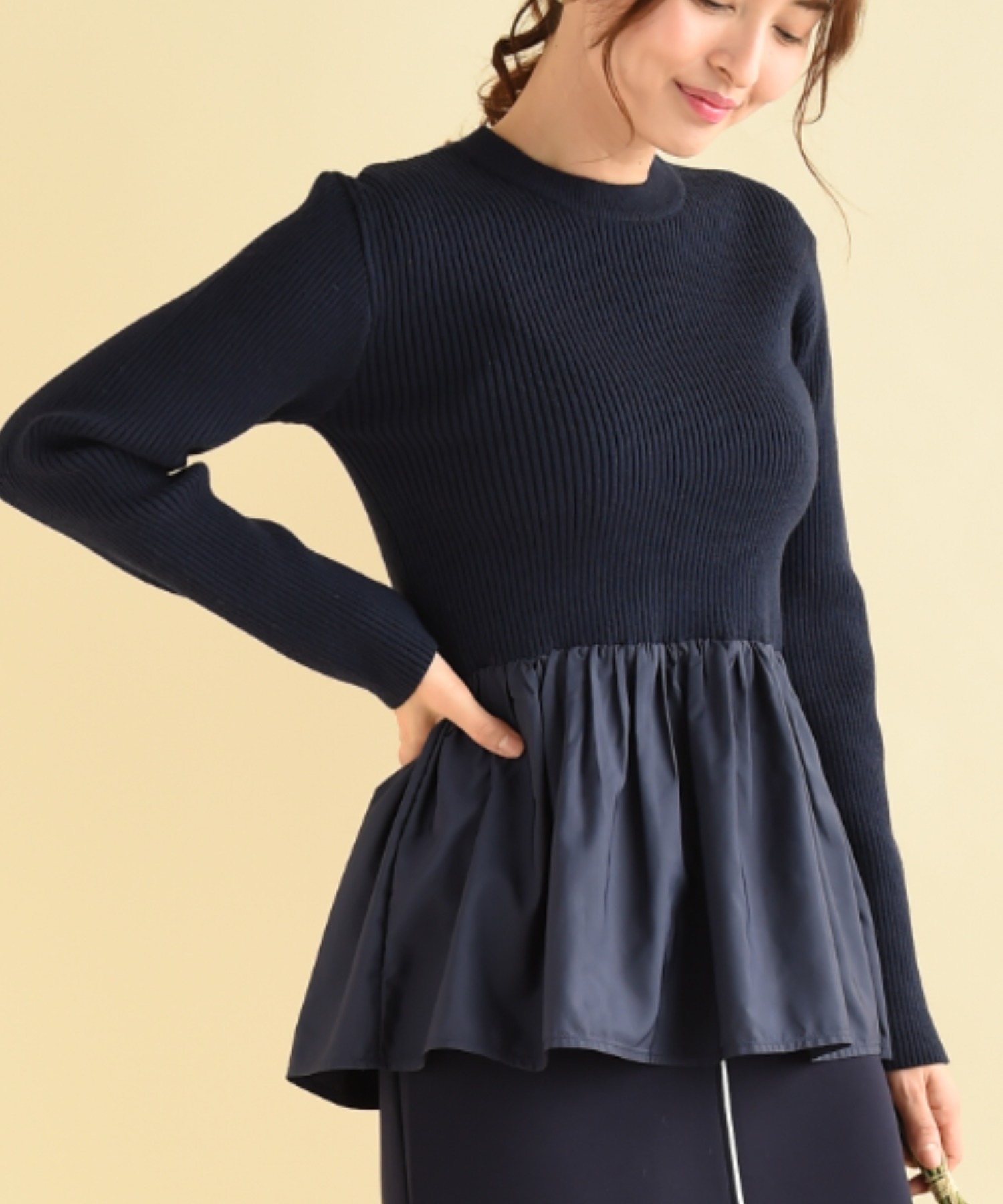 【セール】ペプラム異素材プルオーバー(505124196) | インタープラネット(INTERPLANET) - MAGASEEK