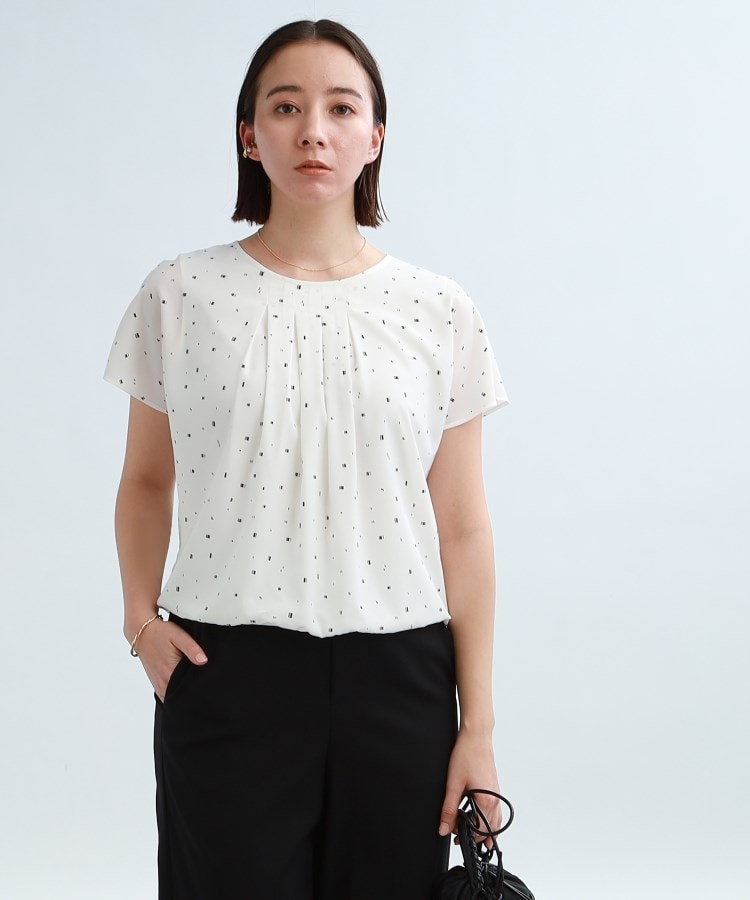 【セール】【洗える/UVケア/インナー付】幾何柄コンパクトブラウス(505313891) | インディヴィ(INDIVI) - MAGASEEK