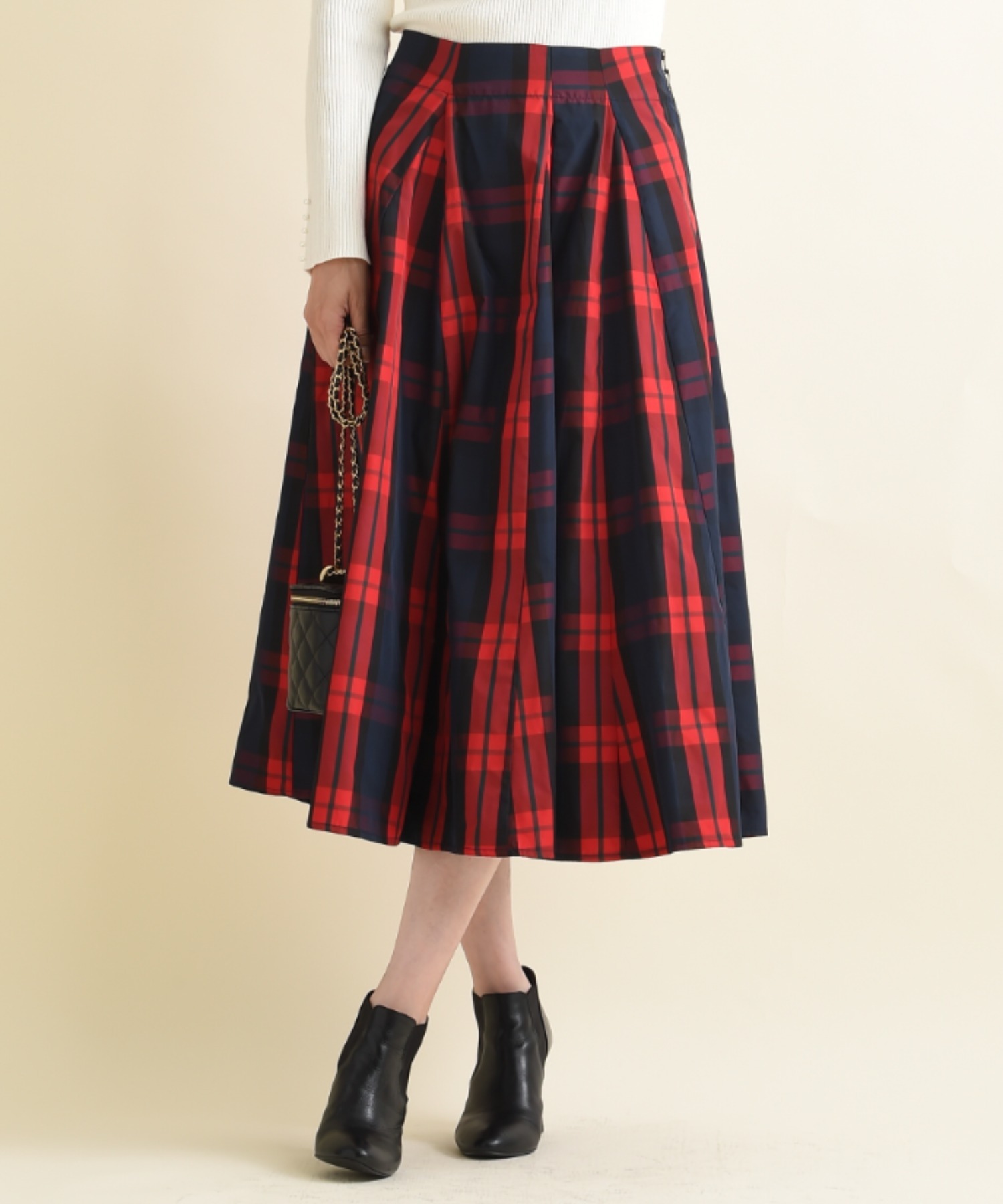 【セール】サイドジップイレギュラーフレアースカート(505442504) | インタープラネット(INTERPLANET) - MAGASEEK