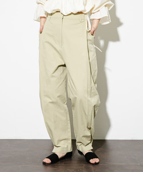 サイドタックコクーンパンツ(506003358) | ケービーエフ(KBF) - MAGASEEK