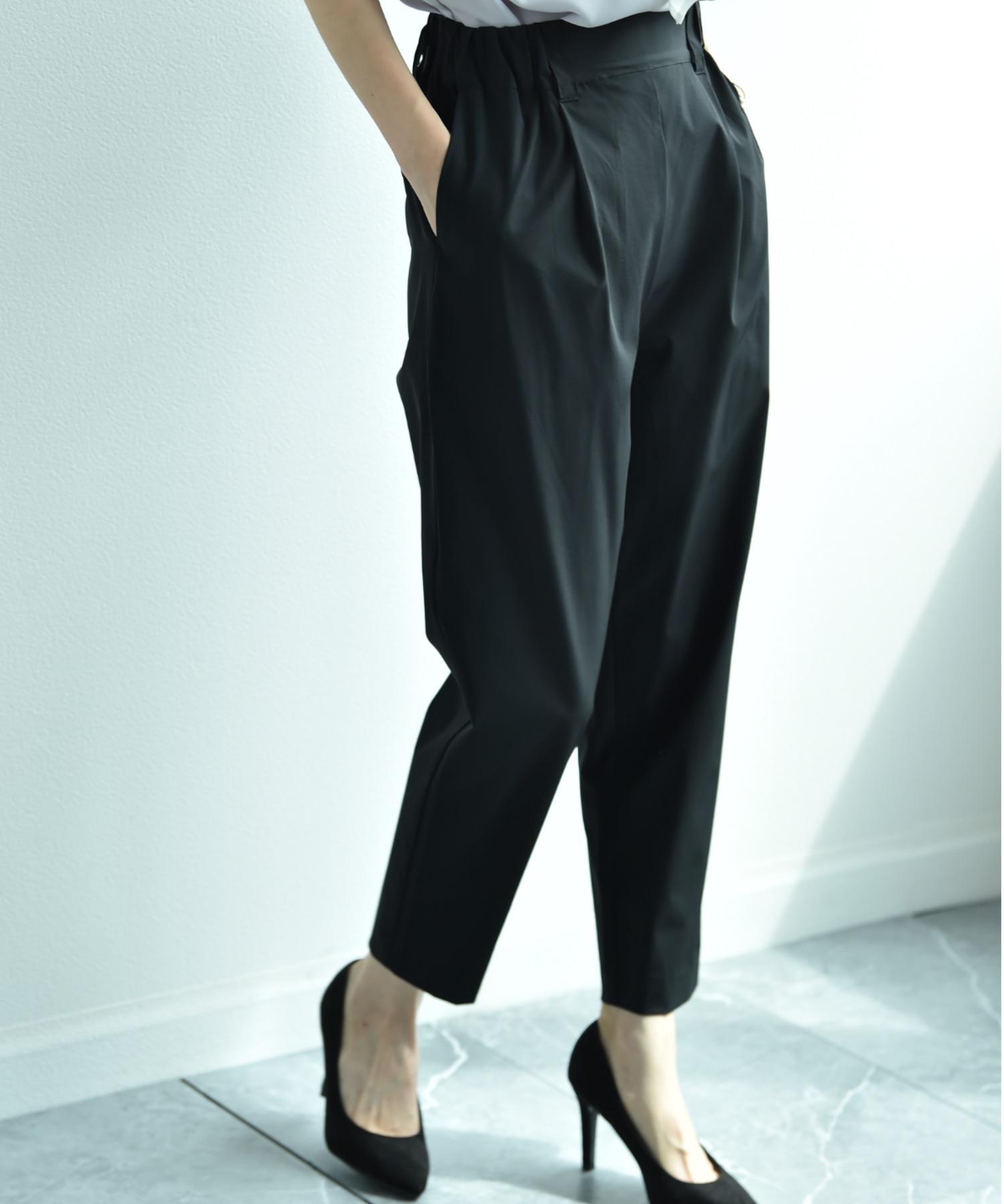 【セール】【撥水・UV・接触冷感】テーパードパンツ(506125601) | インタープラネット(INTERPLANET) - MAGASEEK