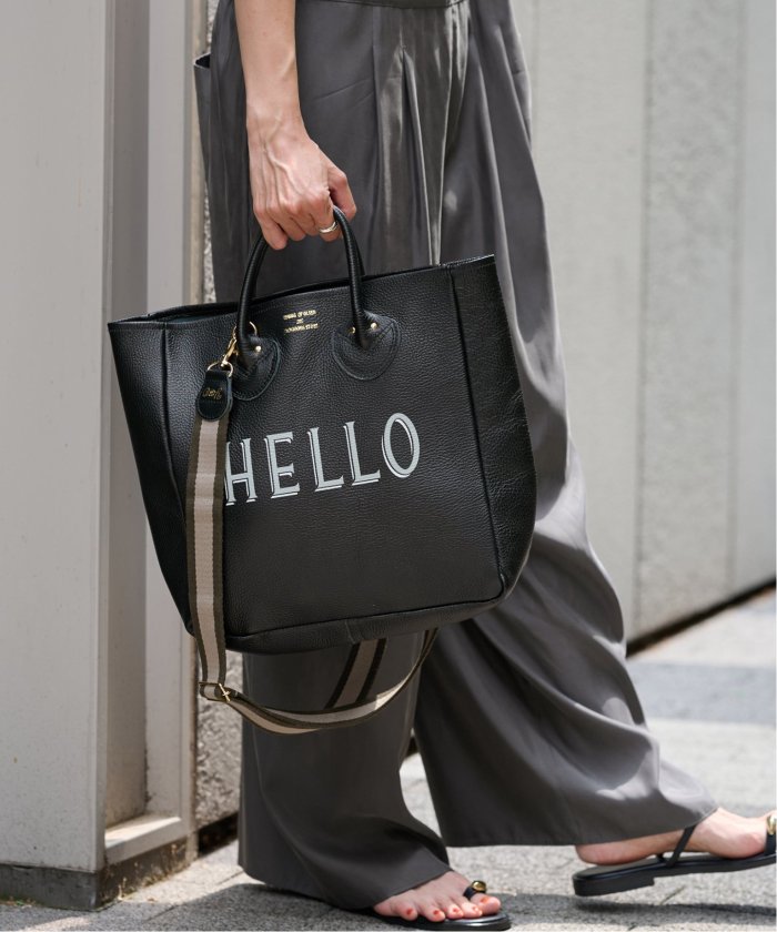 ≪追加予約≫YOUNG&OLSEN 別注ストラップ付きHELLOバッグ2(506220569) | フレームワーク(FRAMeWORK) - MAGASEEK