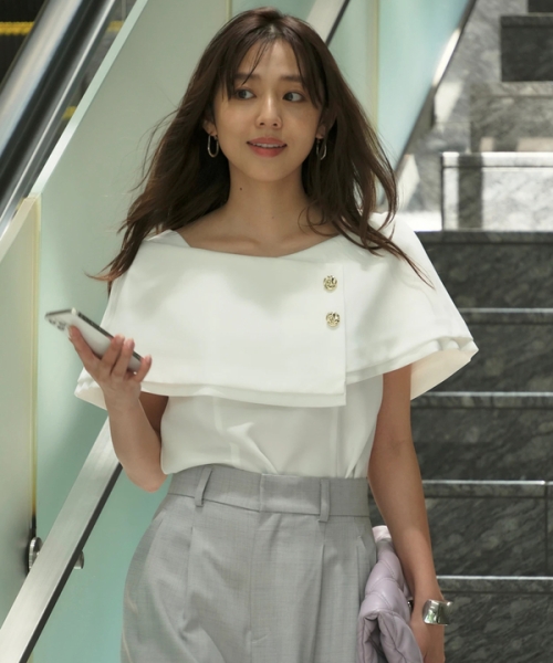 ケープ風ブラウス(506314947) | ジャスグリッティー(JUSGLITTY) - MAGASEEK