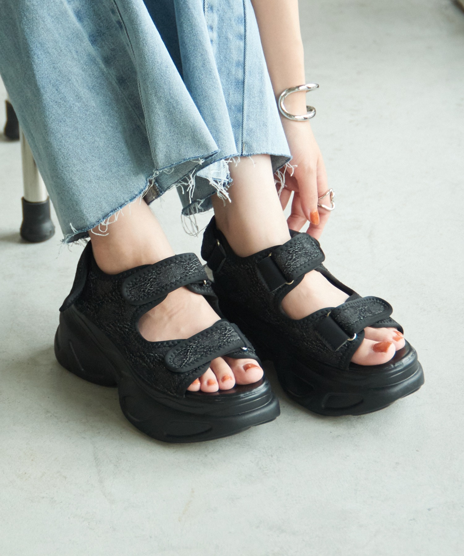 【セール】【SETUP7】厚底フラットフォームスポーツサンダル SCCH(506610585) | SETUP7(SETUP7) - MAGASEEK